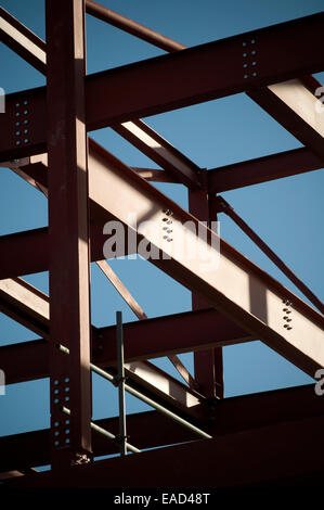 Steel framed building structure Stock Photo - Alamy