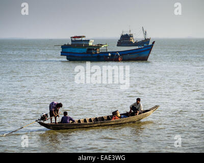 Sittwe, Rakhine, Myanmar. 10th Nov, 2014. The town of Sittwe seen from ...