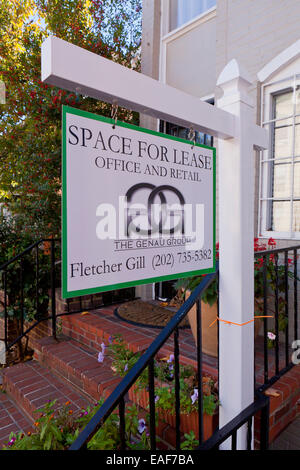Commercial space for lease sign - Washington, DC USA Stock Photo - Alamy