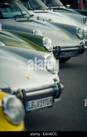 Classic Car Porsche 911 Sportwagen Stock Photo - Alamy