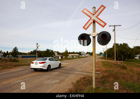 train tracks and railroad level crossing in northern Florida USA United ...