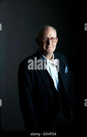 Geoffrey Wansell at the Oldie Literary Lunch 11-11-14 Stock Photo - Alamy
