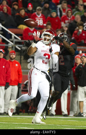 November 15, 2014: Indiana Hoosiers wide receiver Dominique Booth (3 ...