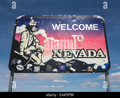 "Welcome to Nevada" state sign on the California State Line in the ...