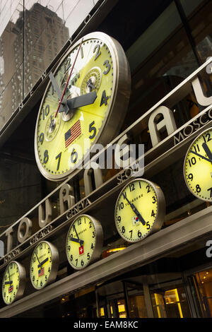 Clocks in the Tourneau Building in New York, USA Stock Photo - Alamy