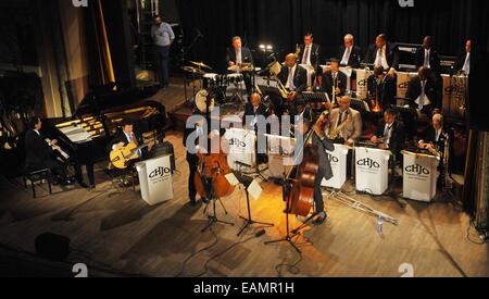 One of the best big bands of the world, the Clayton-Hamilton Jazz ...