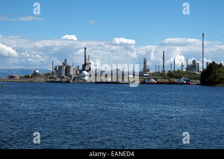 Oil refinery. Mongstad, Norway Stock Photo - Alamy
