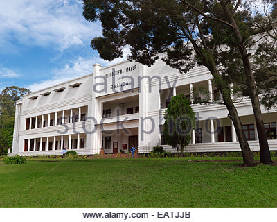 RWANDA, BUTARE: The National University of Rwanda (NUR) is the first ...