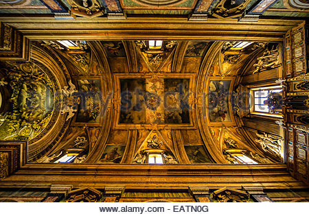 Wide angle view of "barrel vaulted" ceiling of Church of Gesu e Maria ...
