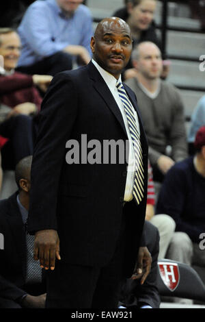 Florida Atlantic coach Mike Jarvis speaks with Marquan Botley (2 ...