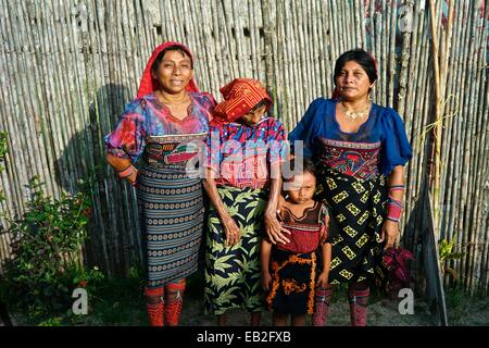 Three generations of Cuna Indians on Panama's San Blas Islands Stock ...