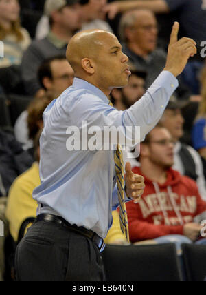 Mount St. Mary's head coach Donny Lind looks on during a First Four ...