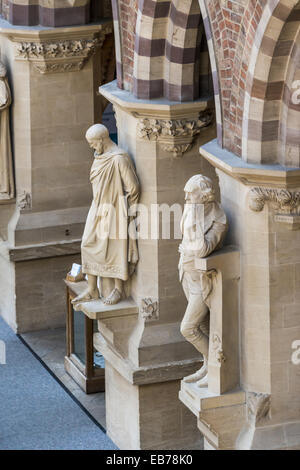 Statues of famous thinkers and scientists line the walls at The Oxford ...