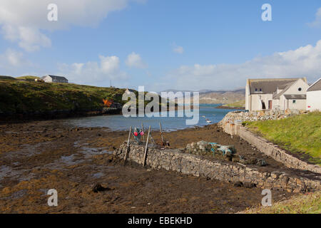 Scalpay harbour, Isle of Harris, Scotland Stock Photo: 17680760 - Alamy