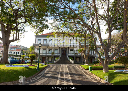 Madeira, police building of Santa Cruz Stock Photo - Alamy
