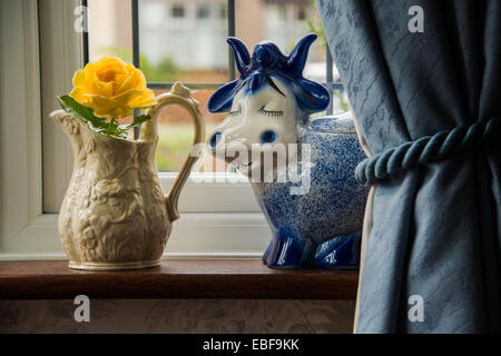 Trentham artware pottery Stock Photo - Alamy