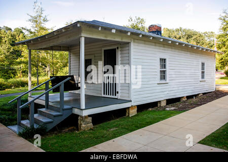 The birthplace of Elvis Presley in 1935 in Tupelo, MS, in a house built ...