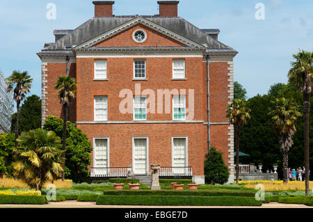 Chevening House, traditionally an official residence of the Foreign ...