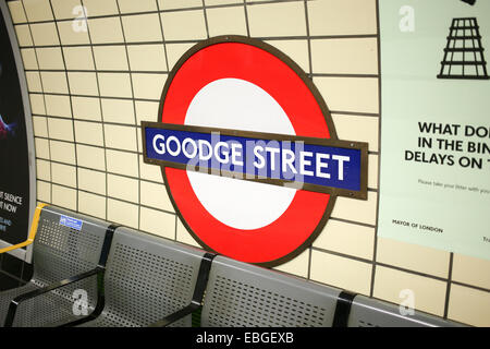 Goodge Street Underground Station, Northern Line Platform, London Stock ...