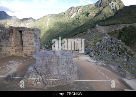 Intihuatana, sundial, ruins, Inca city of Machu Picchu, UNESCO World ...