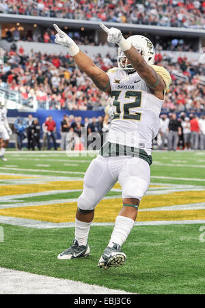 November 8, 2014: Baylor Bears running back Devin Chafin (28) during ...
