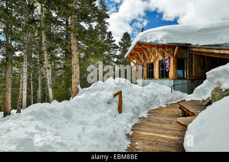 Snow-covered Fritz Hut, Benedict Huts, near Aspen, Colorado USA Stock ...