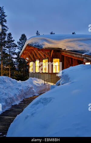 Snow-covered Fritz Hut, Benedict Huts, near Aspen, Colorado USA Stock ...