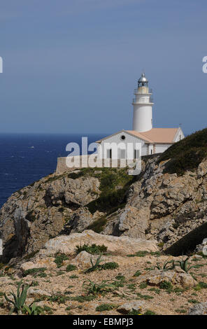 Lighthouse, Punta de Capdepera, Cala Ratjada, Majorca, Balearic Islands ...