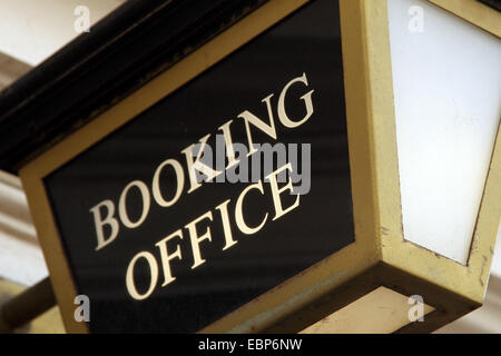 Booking office / ticket sales box / building & Southern Railway sign on ...