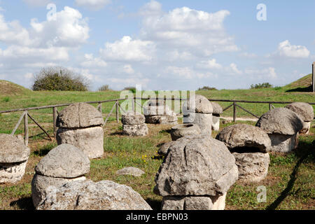 italy, lazio, tarquinia, monterozzi etruscan necropolis, tomb interior ...