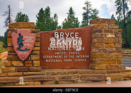 Entrance sign to Bryce Canyon National Park, Utah, USA Stock Photo - Alamy