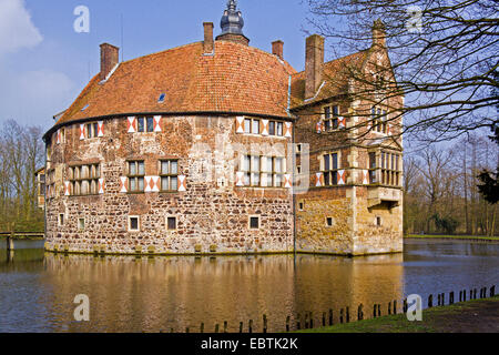 Vischering Castle, Burg Vischering, moated medieval castle in the ...