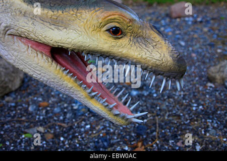 Nothosaur (Nothosaurus), swimming Stock Photo - Alamy
