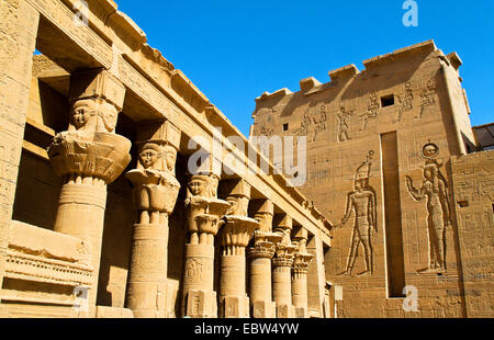 Egypt, Upper Egypt, Aswan, Old Town Souk Stock Photo - Alamy