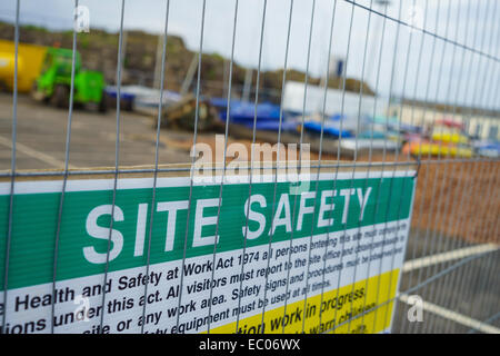 Construction site safety notice Stock Photo - Alamy