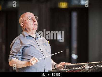 Anthony Halstead, conductor, with The Hanover Band, St John's Smith ...