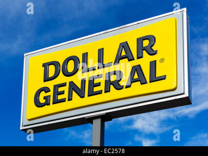 Dollar General store sign USA Stock Photo - Alamy