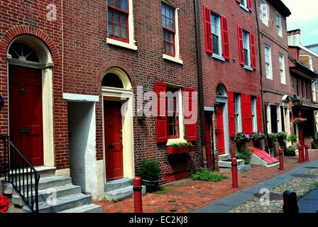 Philadelphia, Pennsylvania: Superbly preserved colonial brick houses ...