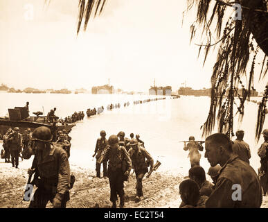 SAIPAN WW2 US Army reinforcements disembarking from LST's form a curve ...