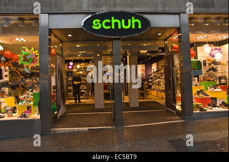 SCHUH fashion footware store in Edinburgh Scotland UK Stock Photo - Alamy