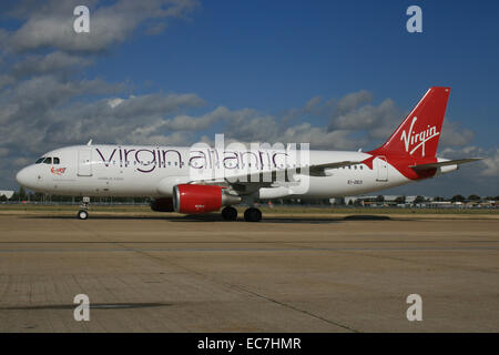 VIRGIN LITTLE RED AIRBUS A320 Stock Photo - Alamy