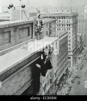 Harold Lloyd Safety Last 1923 silent movie with the great comedian ...