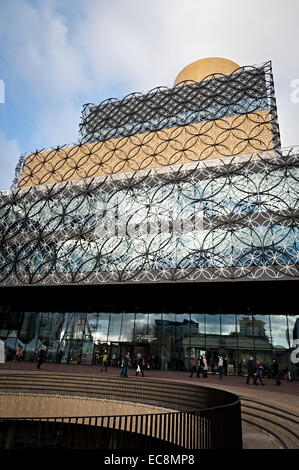 Post-modern, high tech, Library of Birmingham in Birmingham, England ...