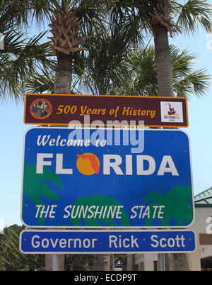 Welcome to Florida The Sunshine State sign at the Florida/Georgia ...