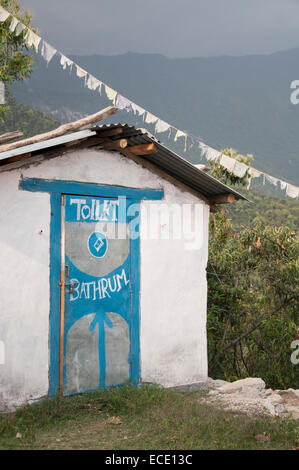 Outdoor toilet sign Stock Photo - Alamy