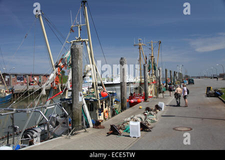 The port of Pellworm is a trading port for coastal shipping and marina ...