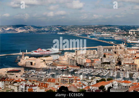 Marseilles sky line bird's eye view Port Harbor ( islands of friuli ...