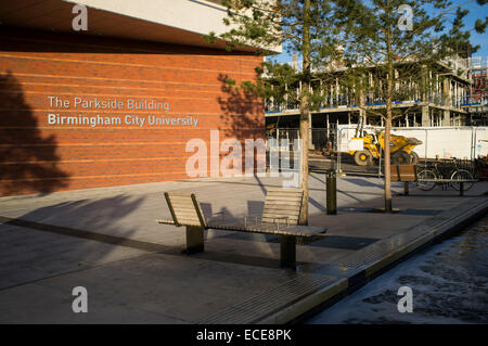 The Parkside Building, Birmingham City University next to Millennium ...