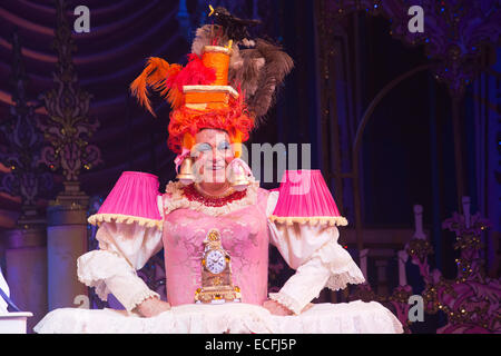 Comedian Tim Vine as Buttons. Dress rehearsal of the pantomime ...