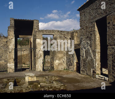 Italy. Pompeii. The House of Loreius Tiburtinus. Aedicula with ...